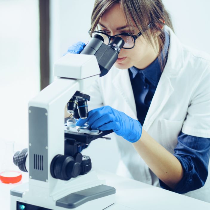 Quartzy | Customer Story - LifeSensors